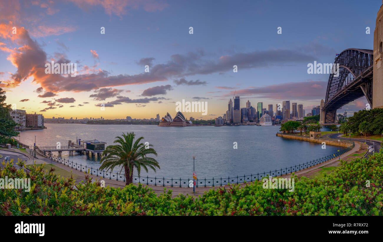 Sydney opera house night aerial hi-res stock photography and images - Alamy