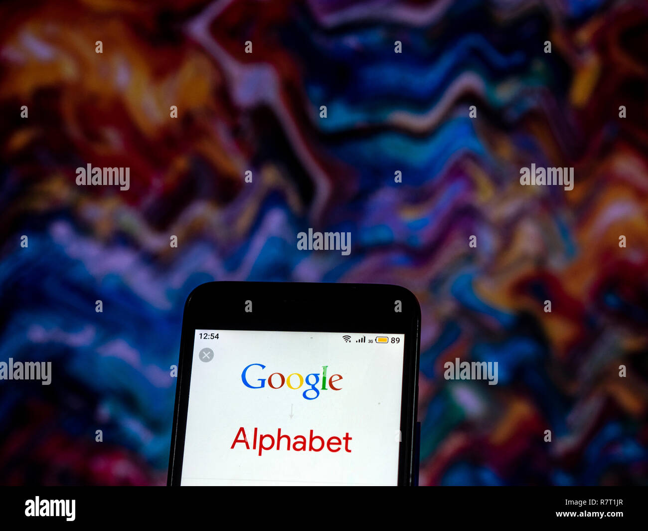 Alphabet company logo hi-res stock photography and images - Alamy