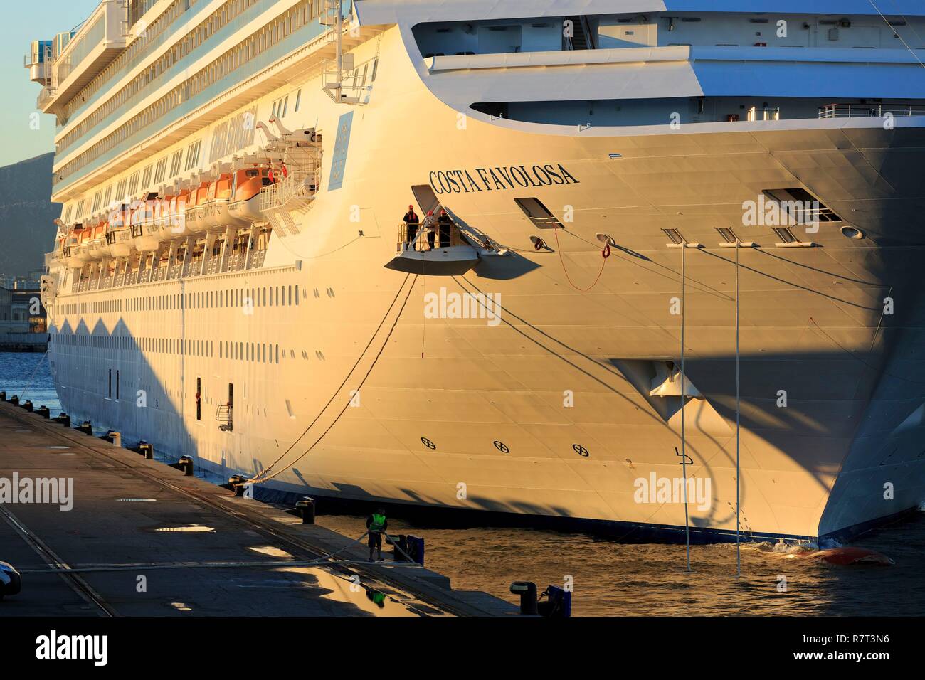 Marseille provence cruise terminal hi-res stock photography and images ...