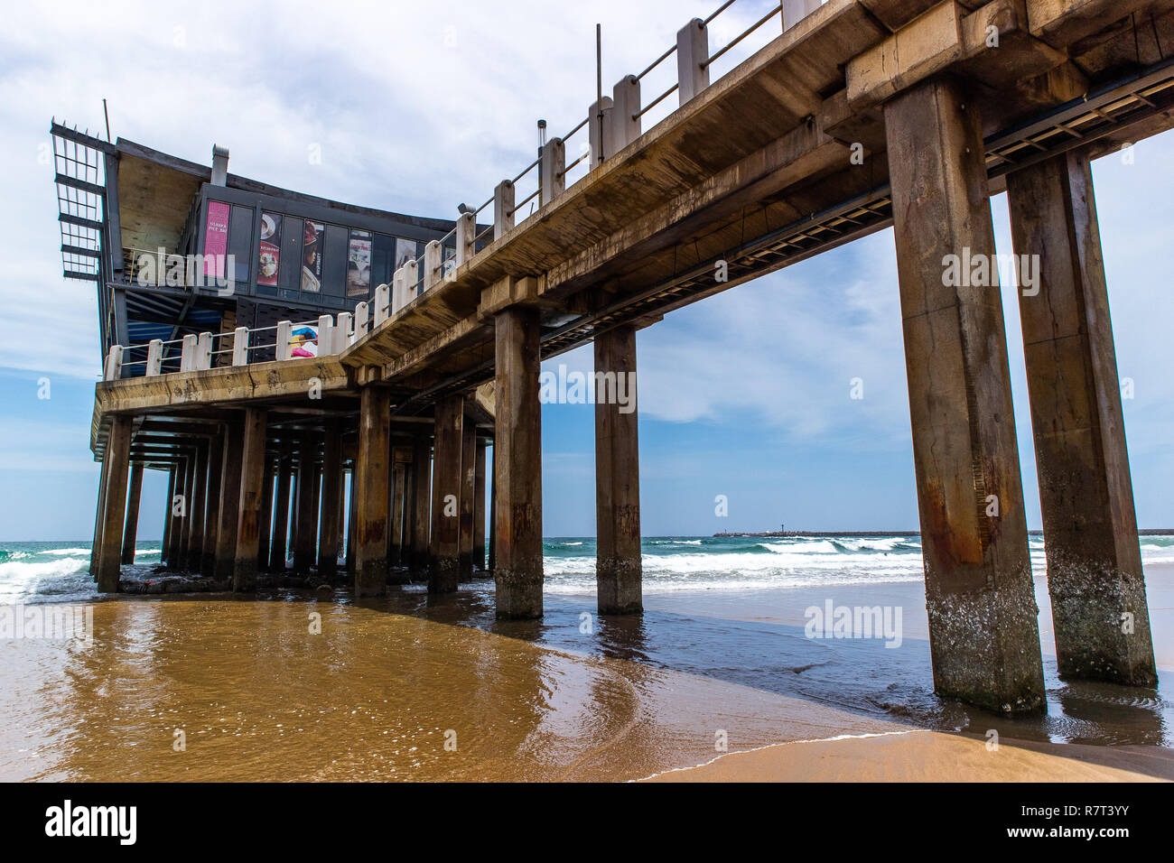 Durban ushaka beach hi-res stock photography and images - Alamy