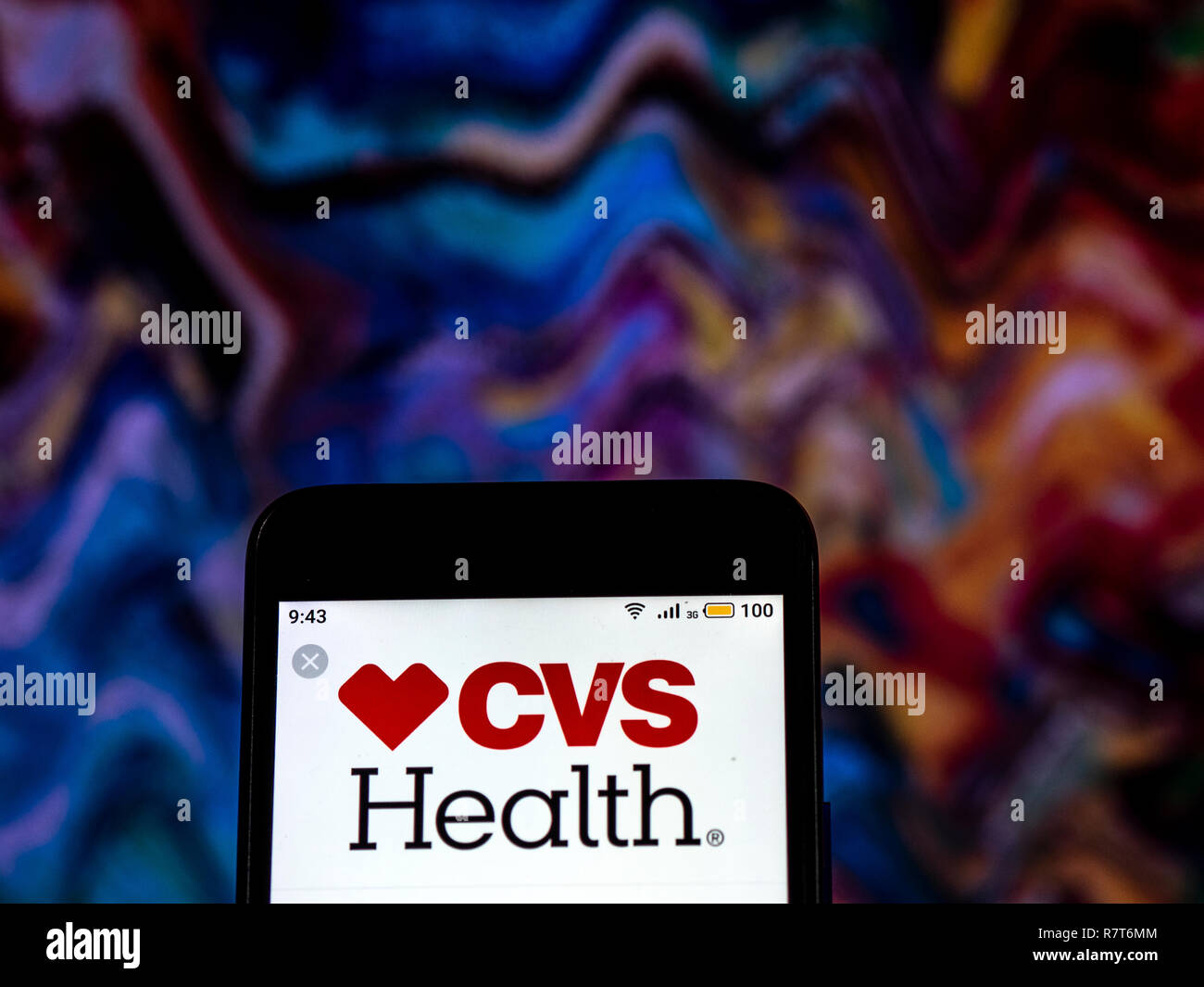 Cvs pharmacy phone hi-res stock photography and images - Alamy