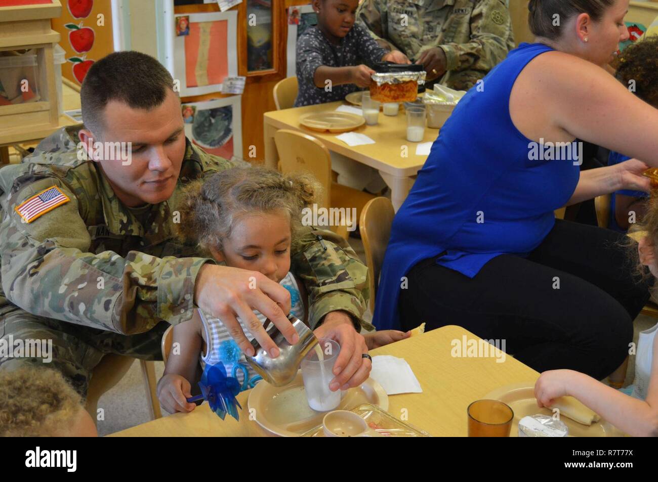 SCHOFIELD BARRACKS — Spc. Ryman Jeremy of the 307th Expeditionary ...