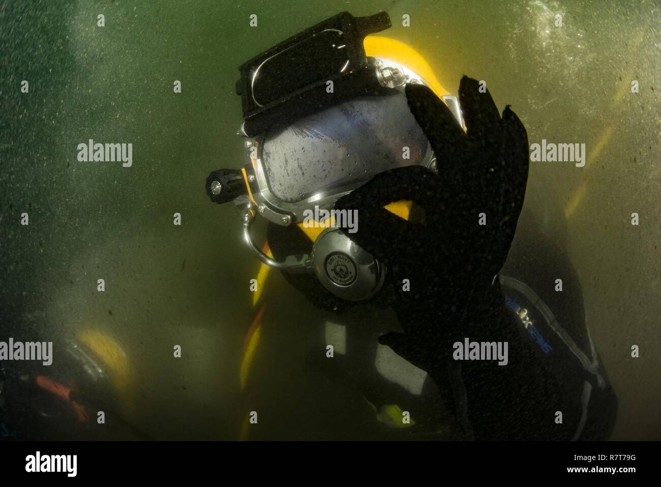 Diver second class hi-res stock photography and images - Alamy