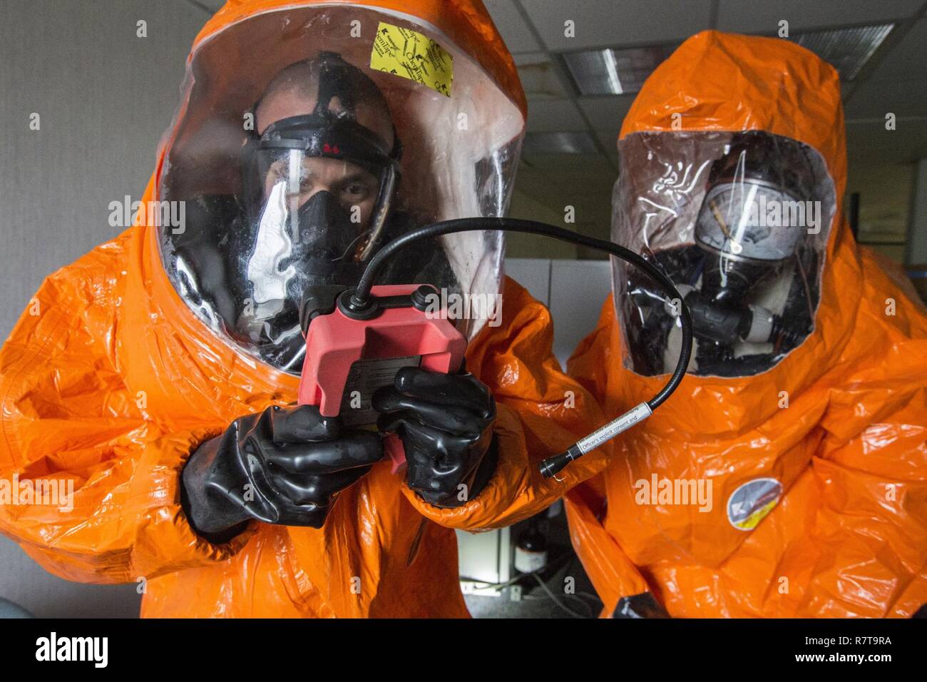 Wmd lab hi-res stock photography and images - Alamy