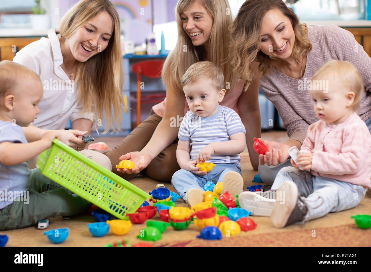 Babies toddlers children kids boys hi-res stock photography and images ...