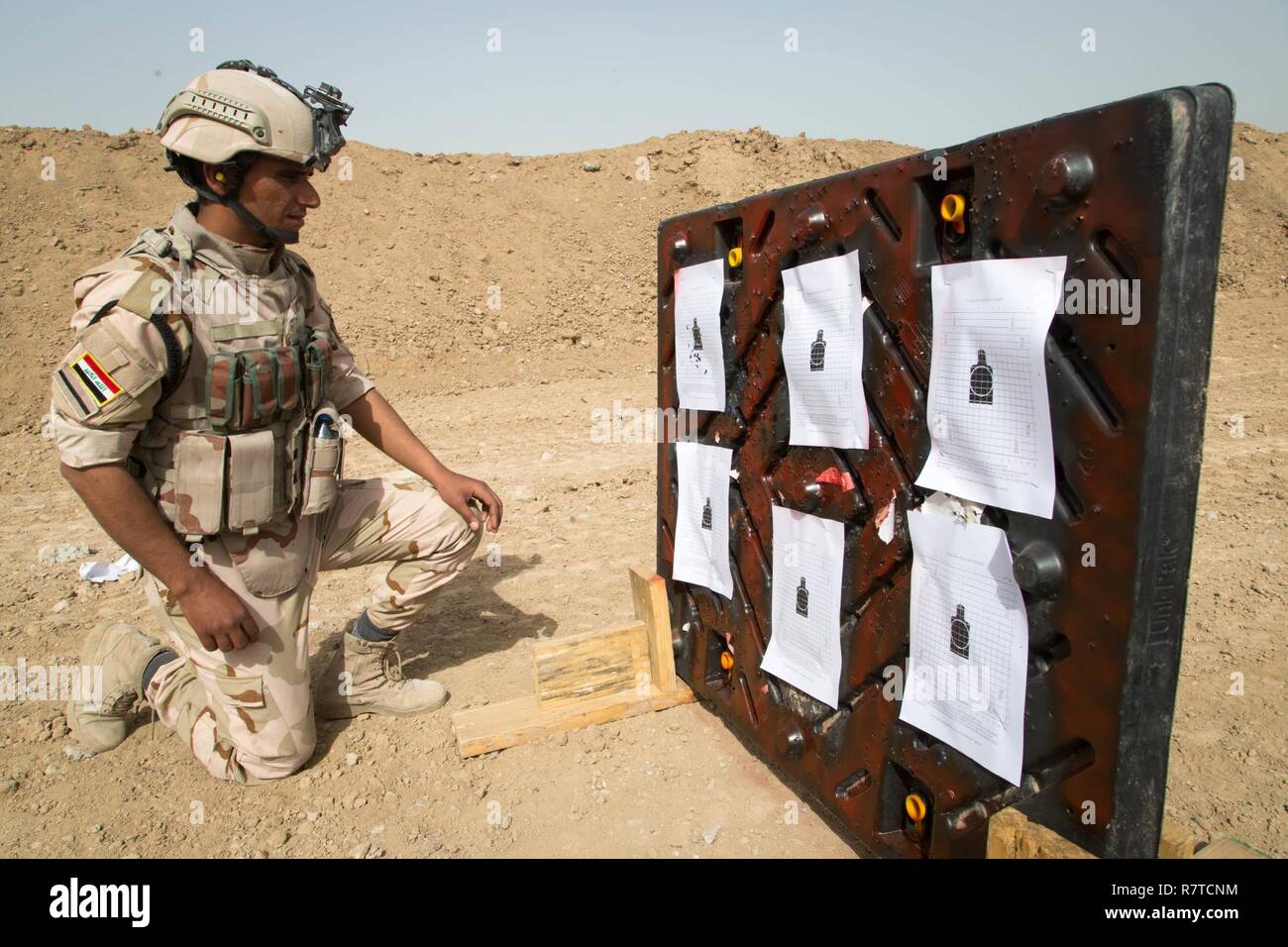 Basic zero operation range hi-res stock photography and images - Alamy