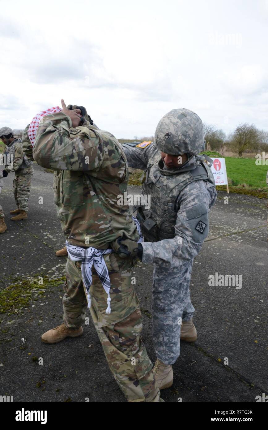 Entry Control Point Searching Vehicules High Resolution Stock ...