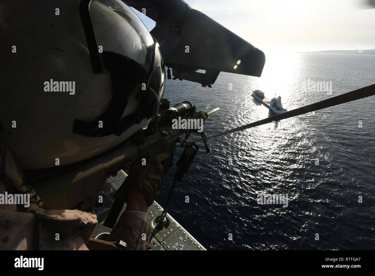 Integration als service hi-res stock photography and images - Alamy