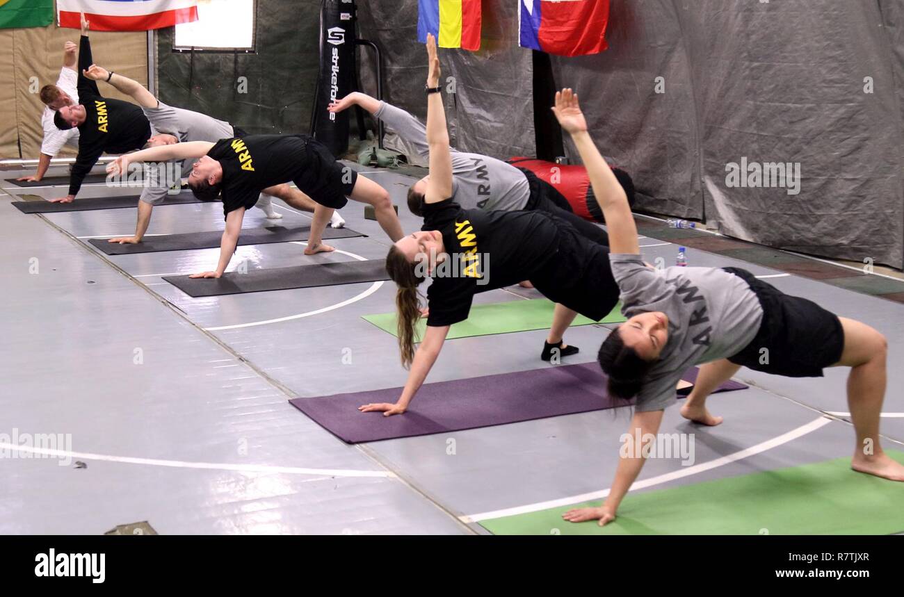 Effective cavalry army hi-res stock photography and images - Alamy