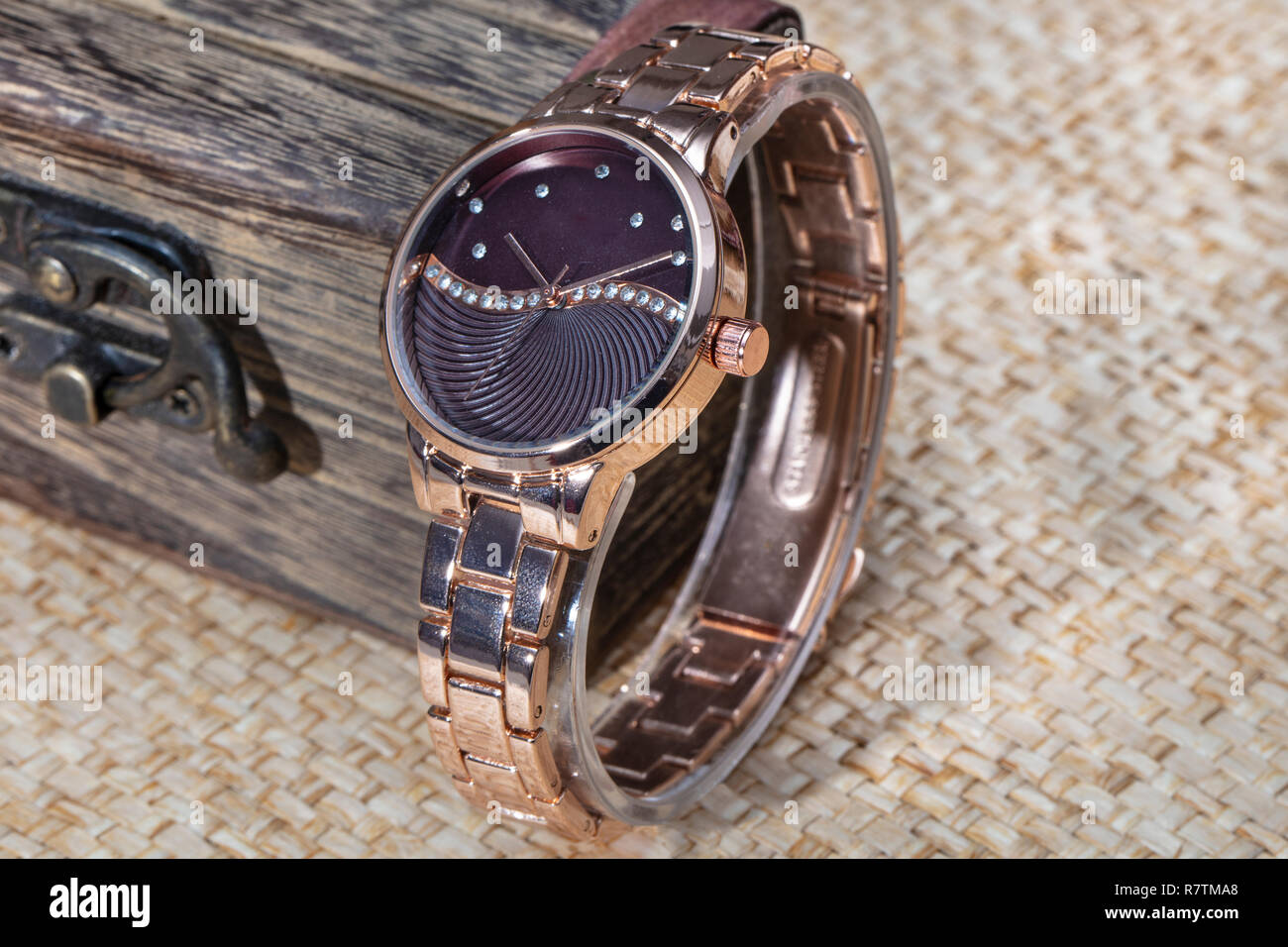 Metal Men's Watch Stock Photo - Alamy