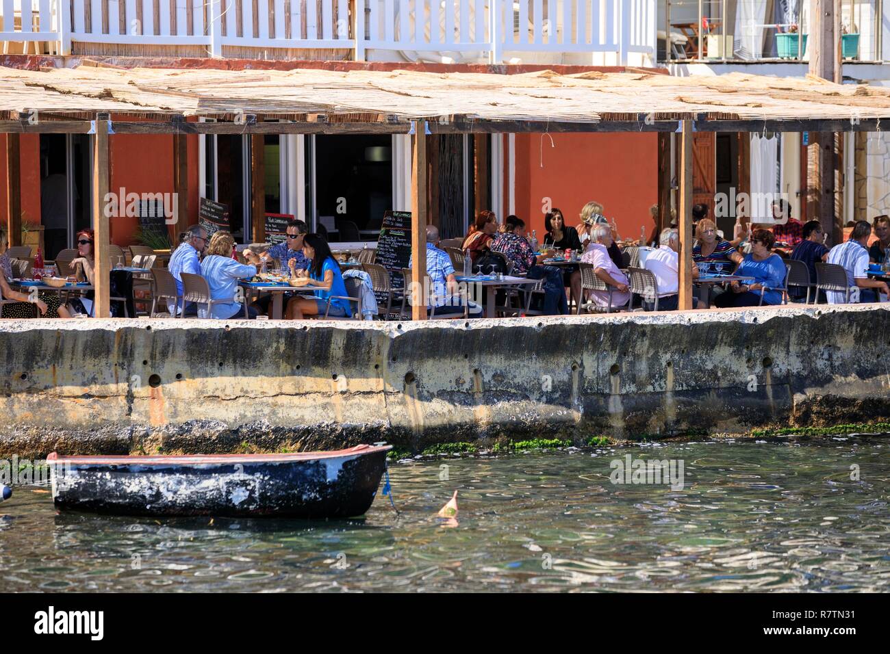 Lescale restaurant hi-res stock photography and images - Alamy