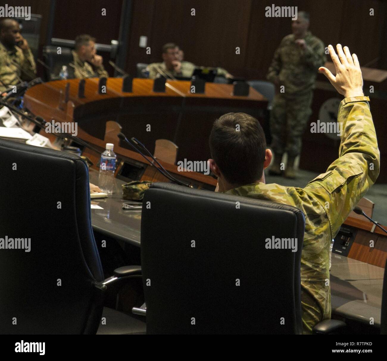 FORT SHAFTER, Hawaii (July 4, 2018) An Australian senior leader raises ...