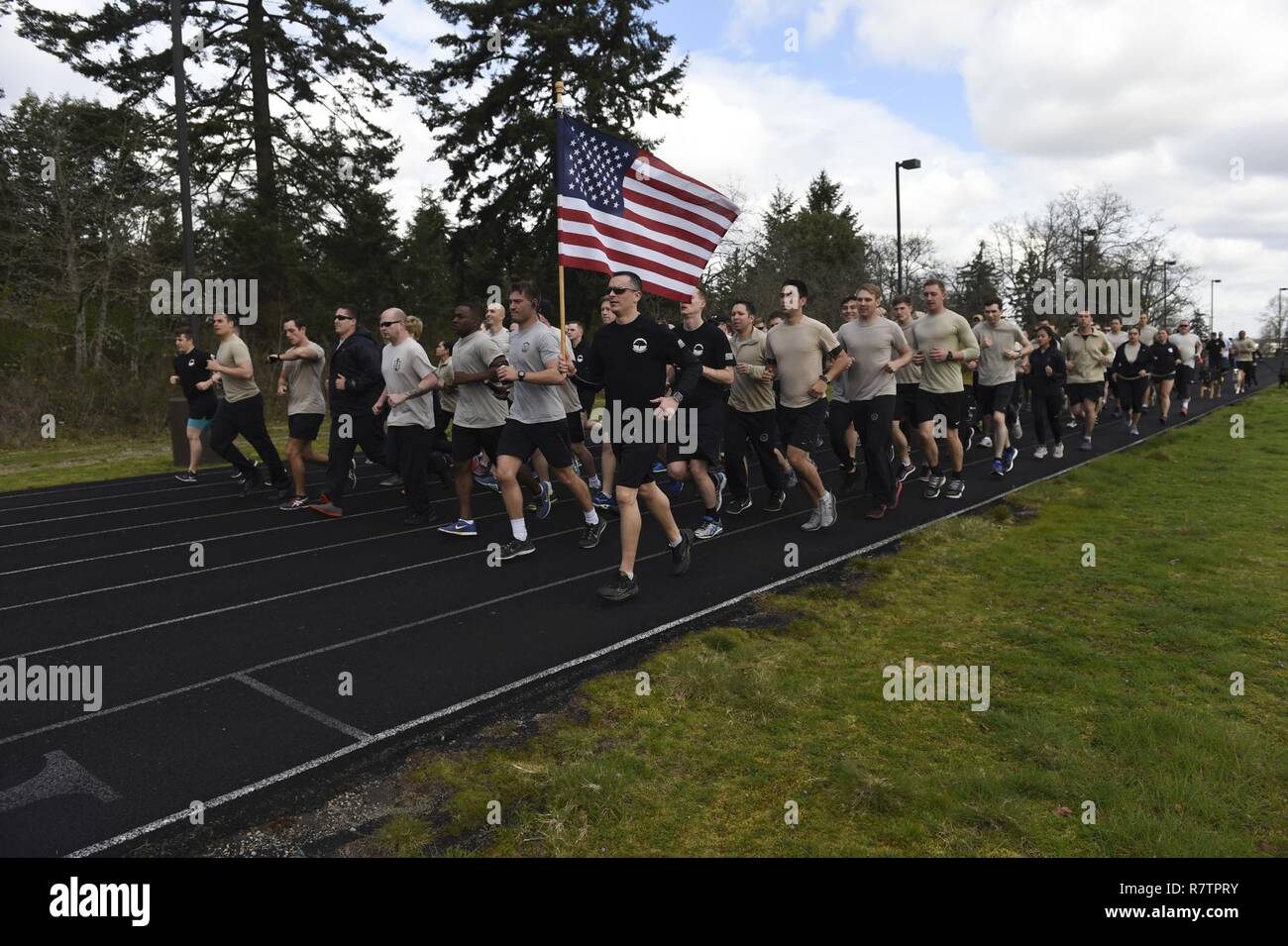 62nd airlift wing hi-res stock photography and images - Alamy