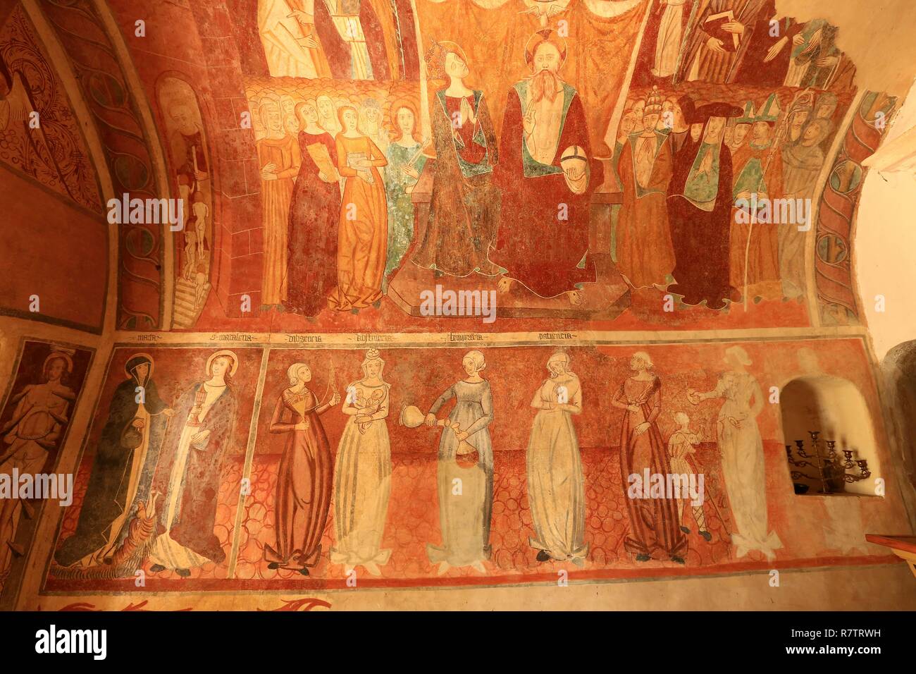 Lorgues church france hi-res stock photography and images - Alamy