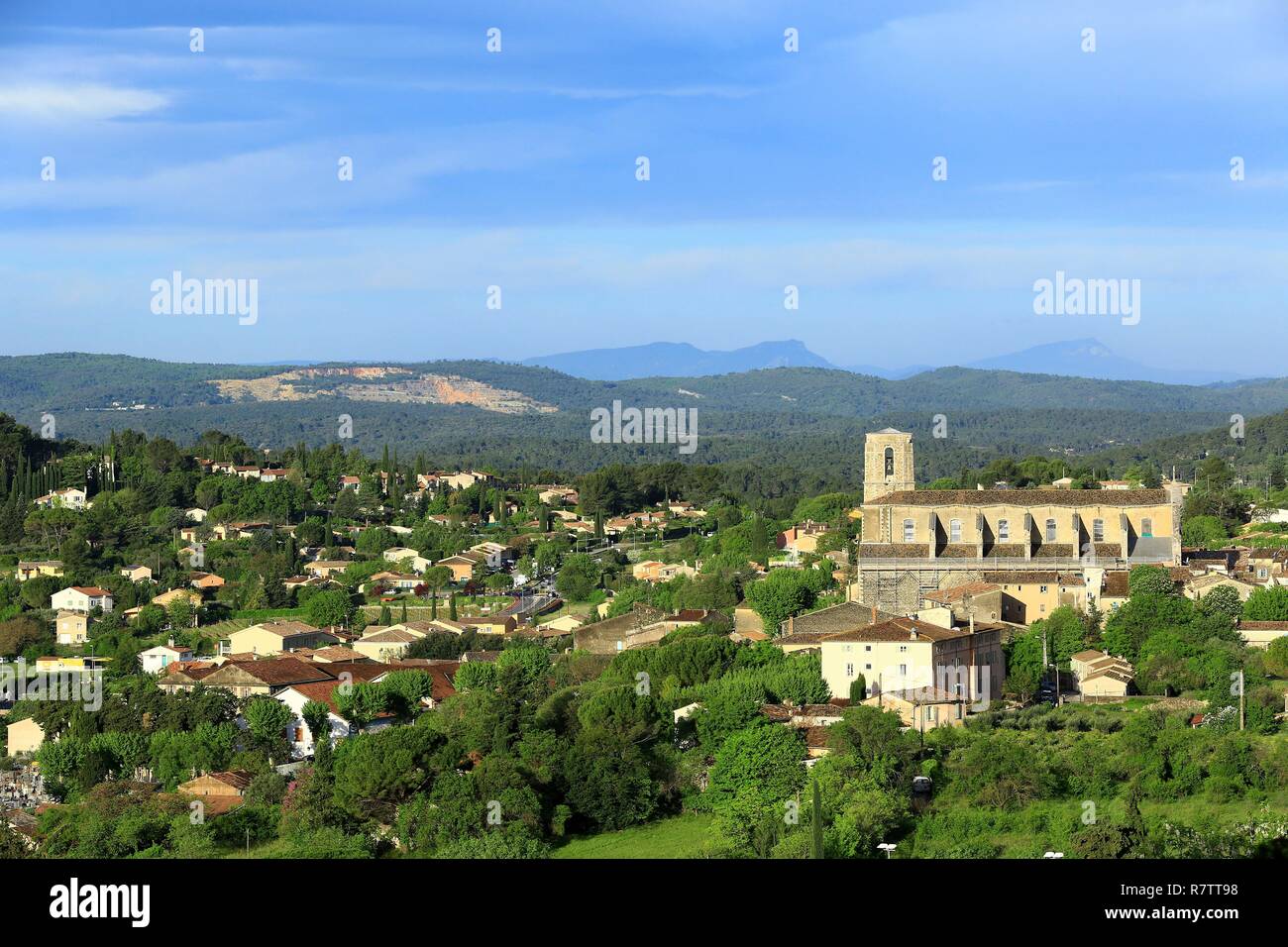 Lorgues church france hi-res stock photography and images - Alamy