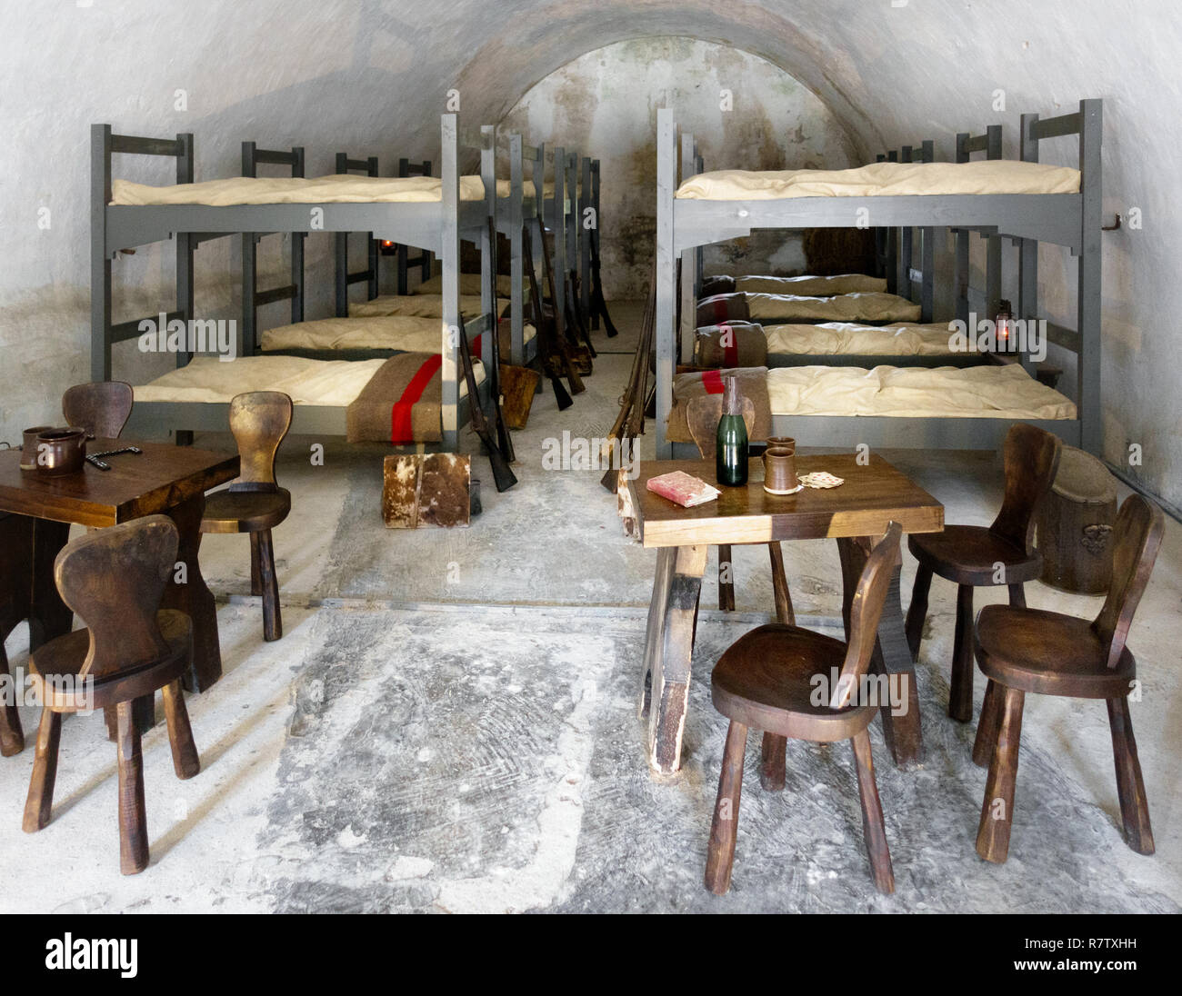 Military barracks interior hi-res stock photography and images - Alamy