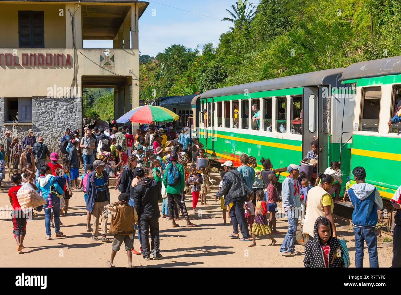 Madagascar, Highlands, Vatovavy Fitovinany region, FCE train between ...