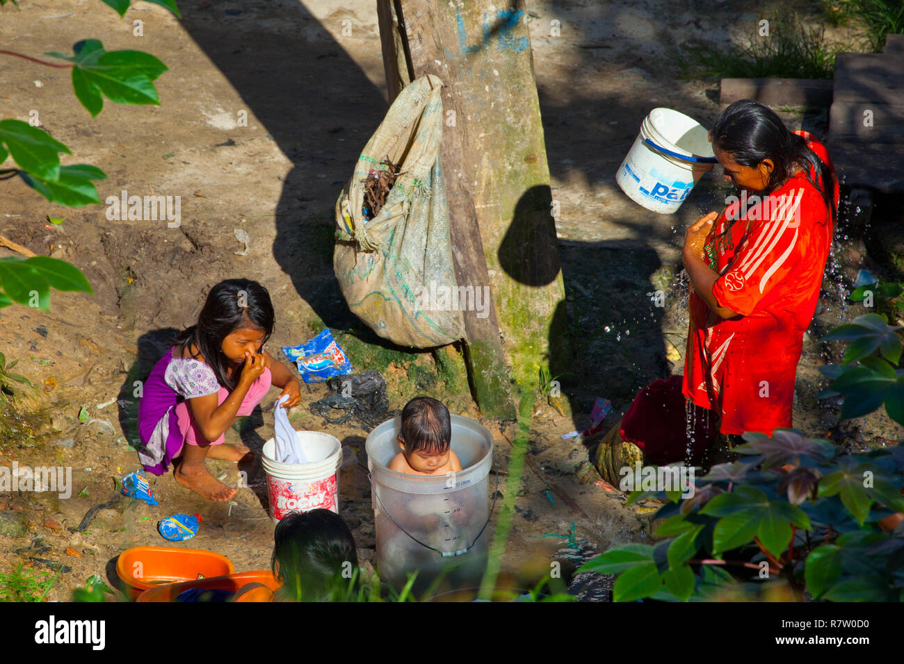 Kids Bathing River High Resolution Stock Photography and Images - Alamy