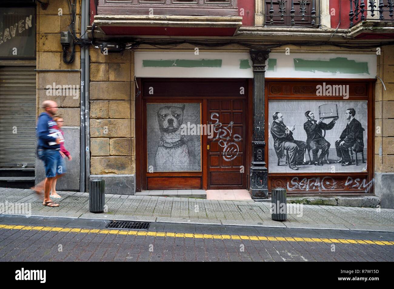 Mural de bilbao hi-res stock photography and images - Alamy