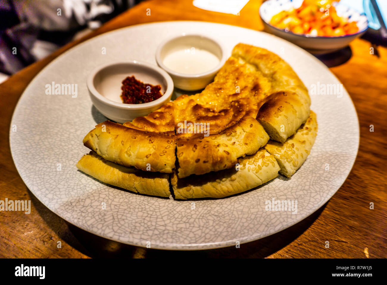 Naan clay oven hi-res stock photography and images - Alamy
