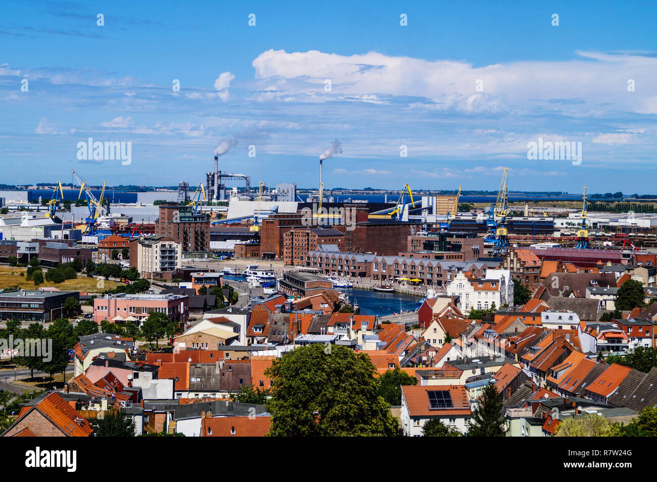 Church st mary wismar germany hi-res stock photography and images - Alamy