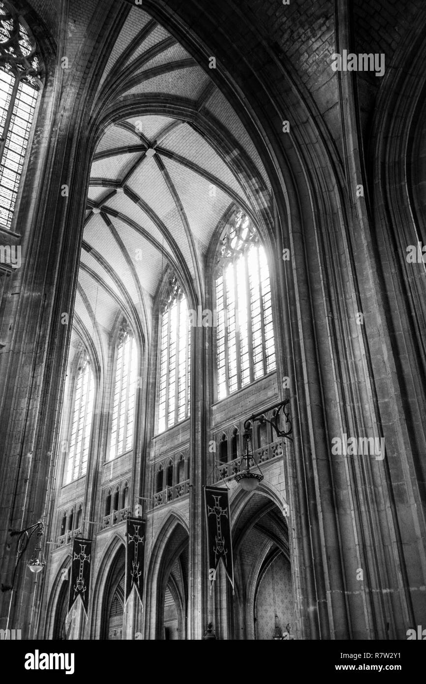 Interior of church Stock Photo - Alamy