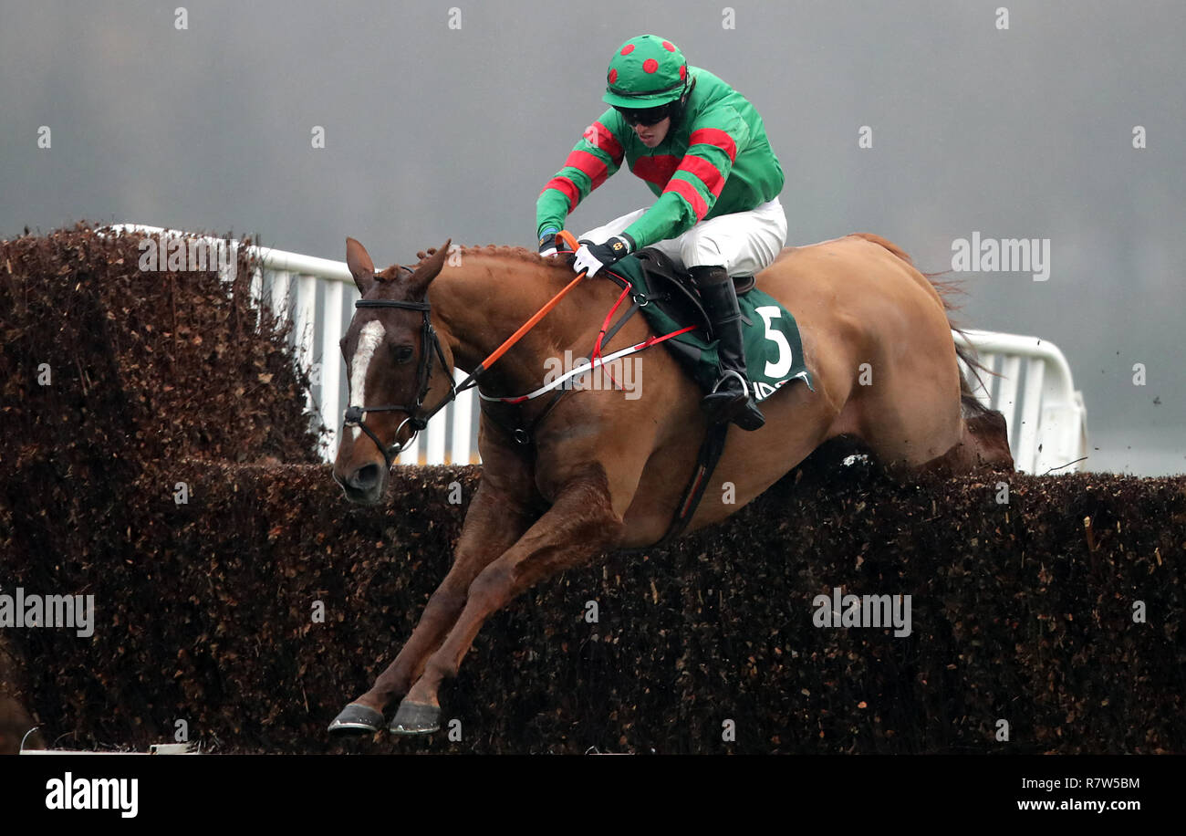 Dylan robinson hi-res stock photography and images - Alamy