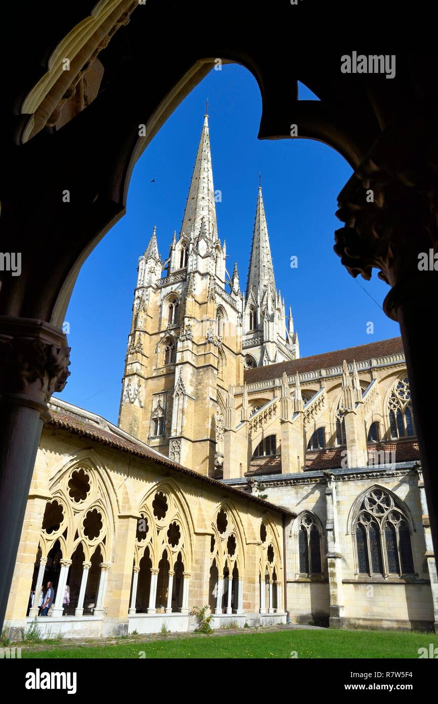 France, Pyrenees Atlantiques, Basque Country, Bayonne, cloister of St ...