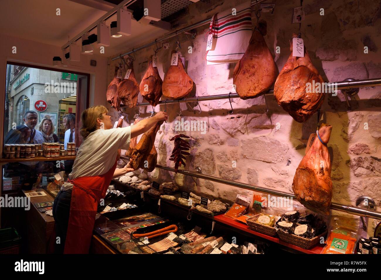 Bayonne ham hi-res stock photography and images - Alamy
