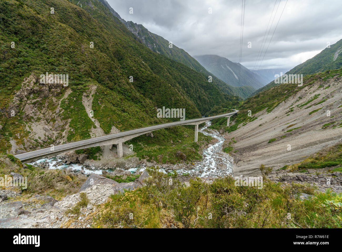 Bridge at arthurs pass hi-res stock photography and images - Alamy