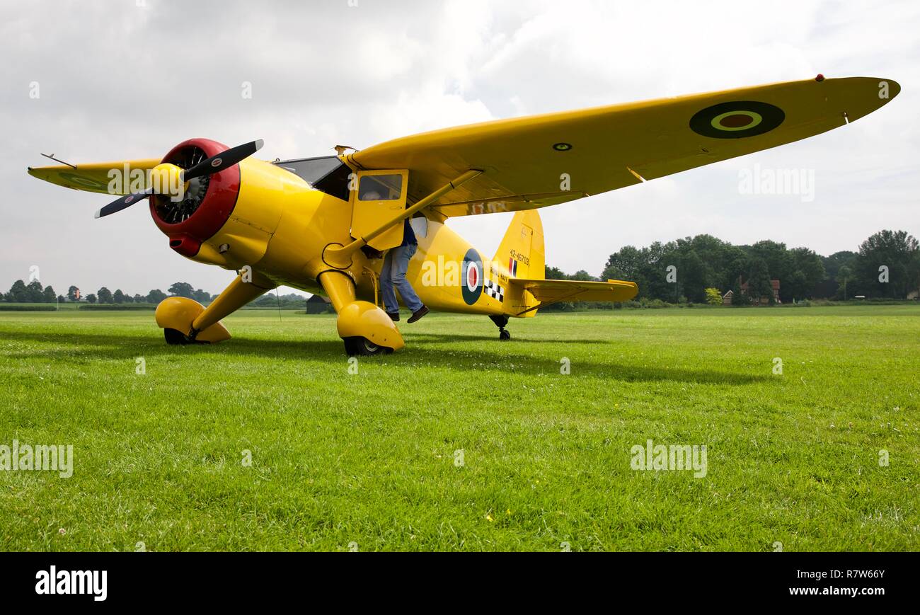 Stinson aircraft hi-res stock photography and images - Alamy
