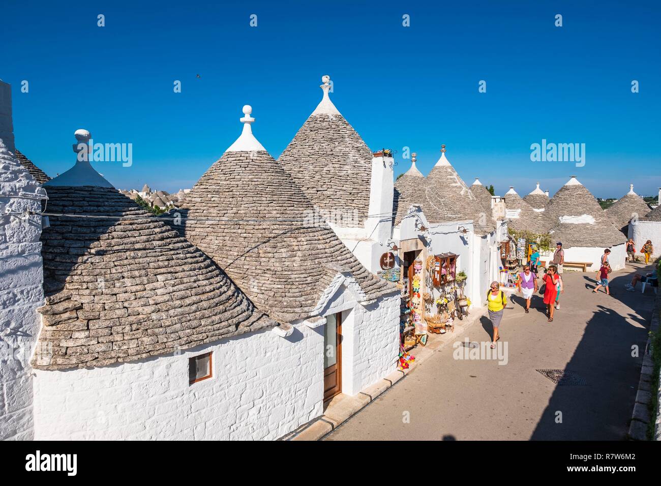 Italy, Apulia, Itria Valley, Alberobello, UNESCO World Heritage Site ...