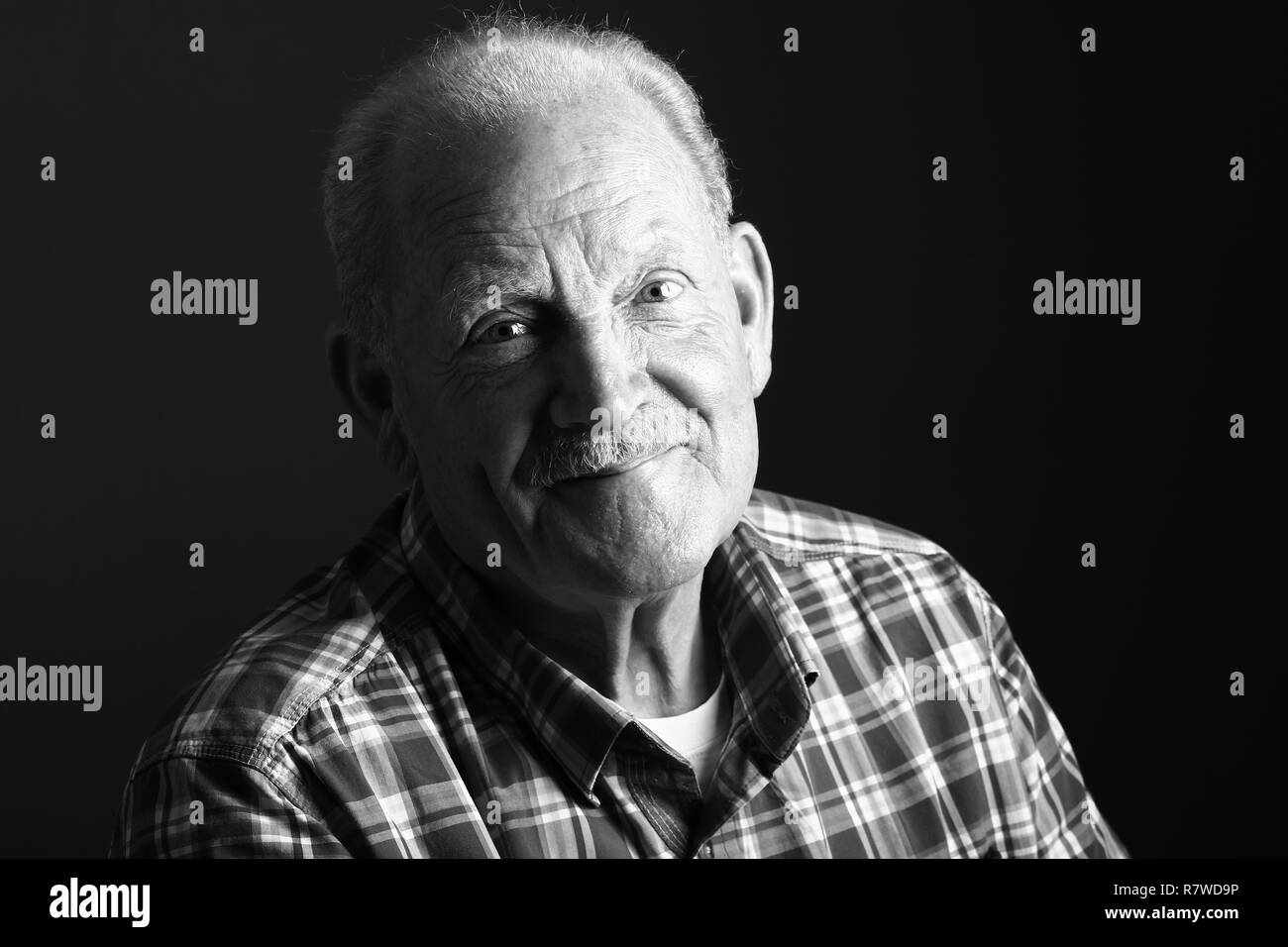 Portrait of a Beautiful old man Stock Photo - Alamy
