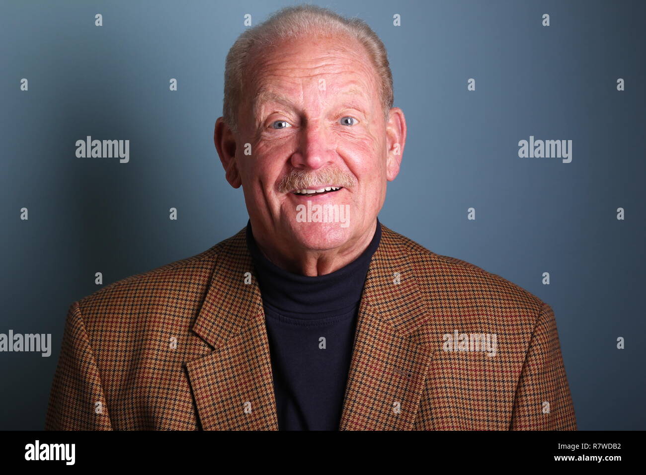 Portrait of a Beautiful old man Stock Photo - Alamy