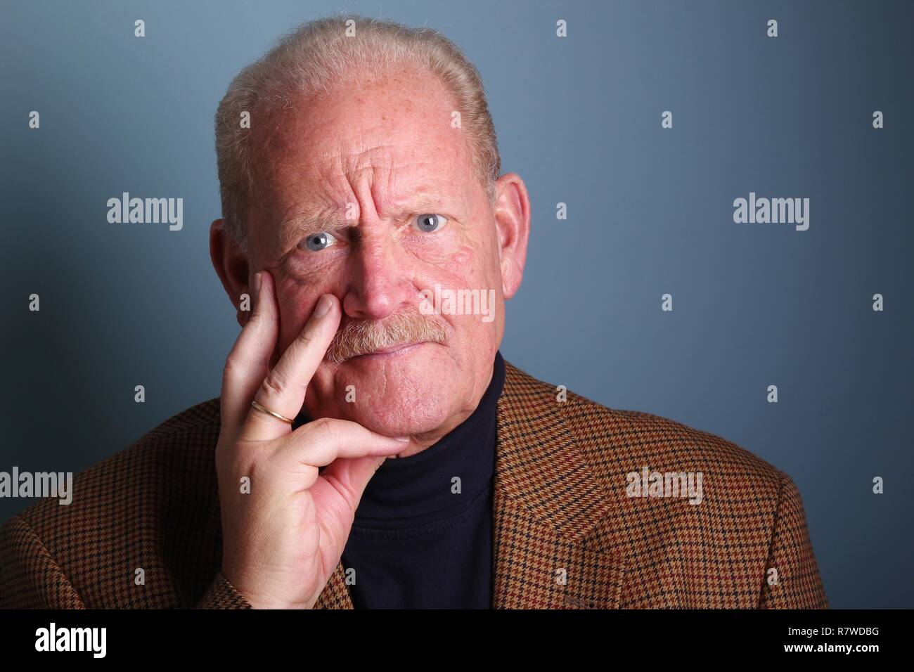 Portrait of a Beautiful old man Stock Photo - Alamy