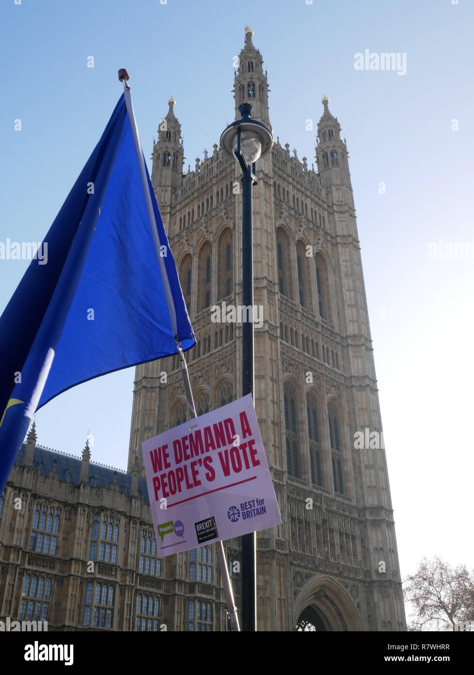 Vote leave flag hi-res stock photography and images - Alamy
