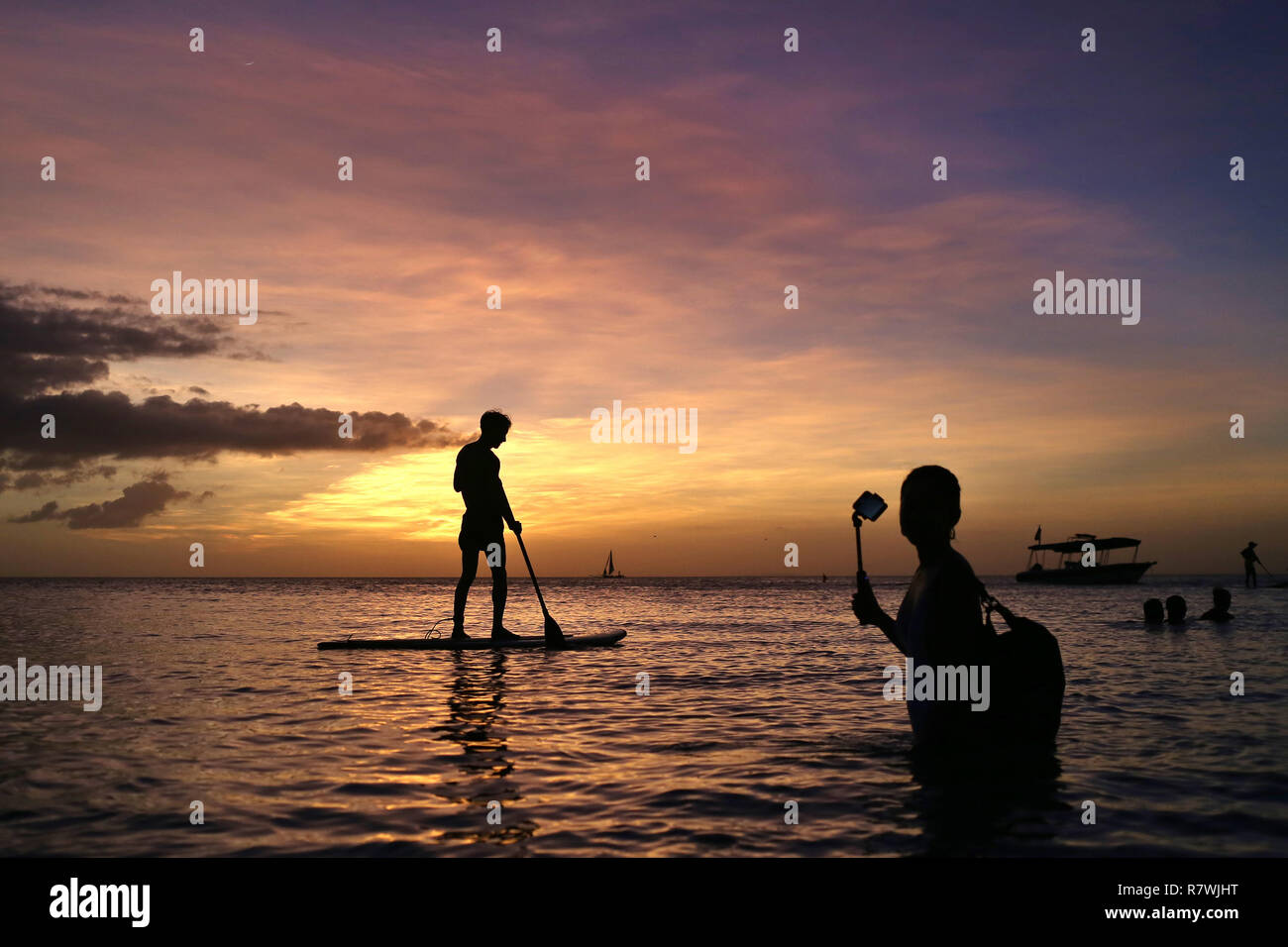 Philippines water pollution hi-res stock photography and images - Alamy