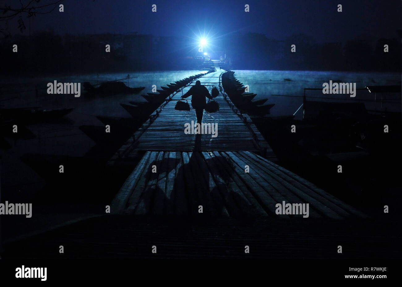 Ganzh, China. 9th May, 2018. The ancient pontoon bridge in Ganzhou ...