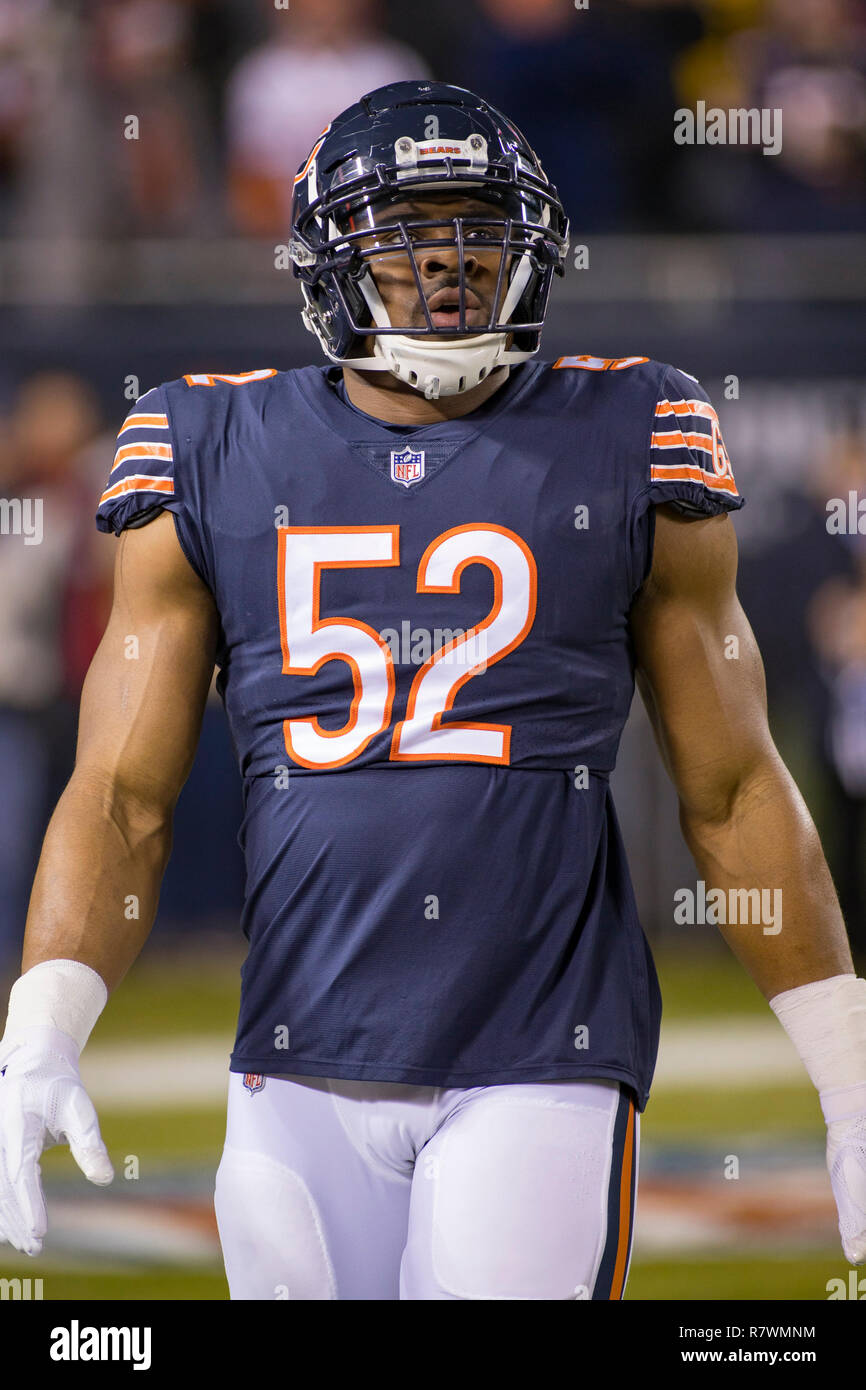 Chicago, Illinois, USA. 09th Dec, 2018. - Bears #52 Khalil Mack takes a ...