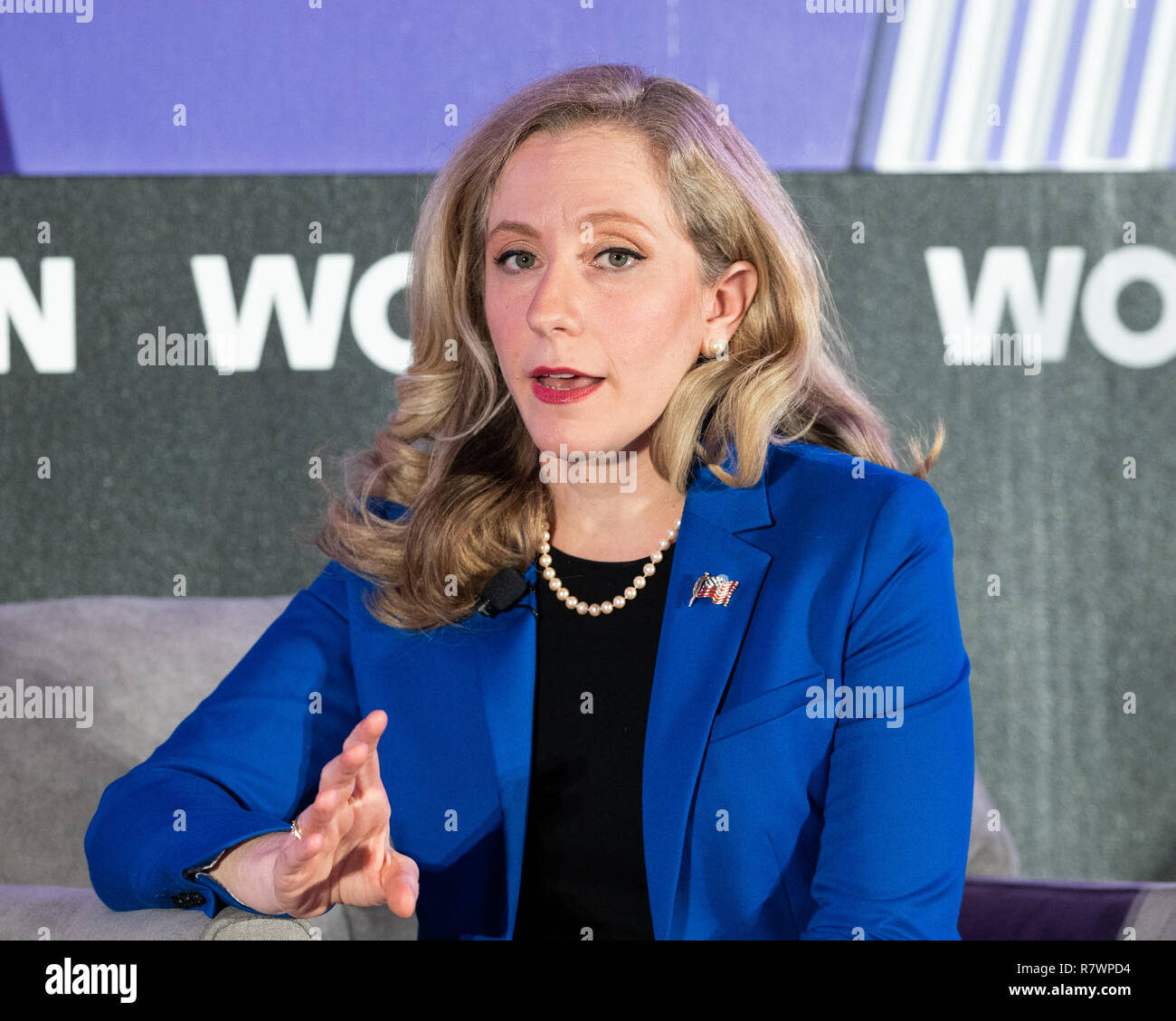 Abigail spanberger hi-res stock photography and images - Alamy