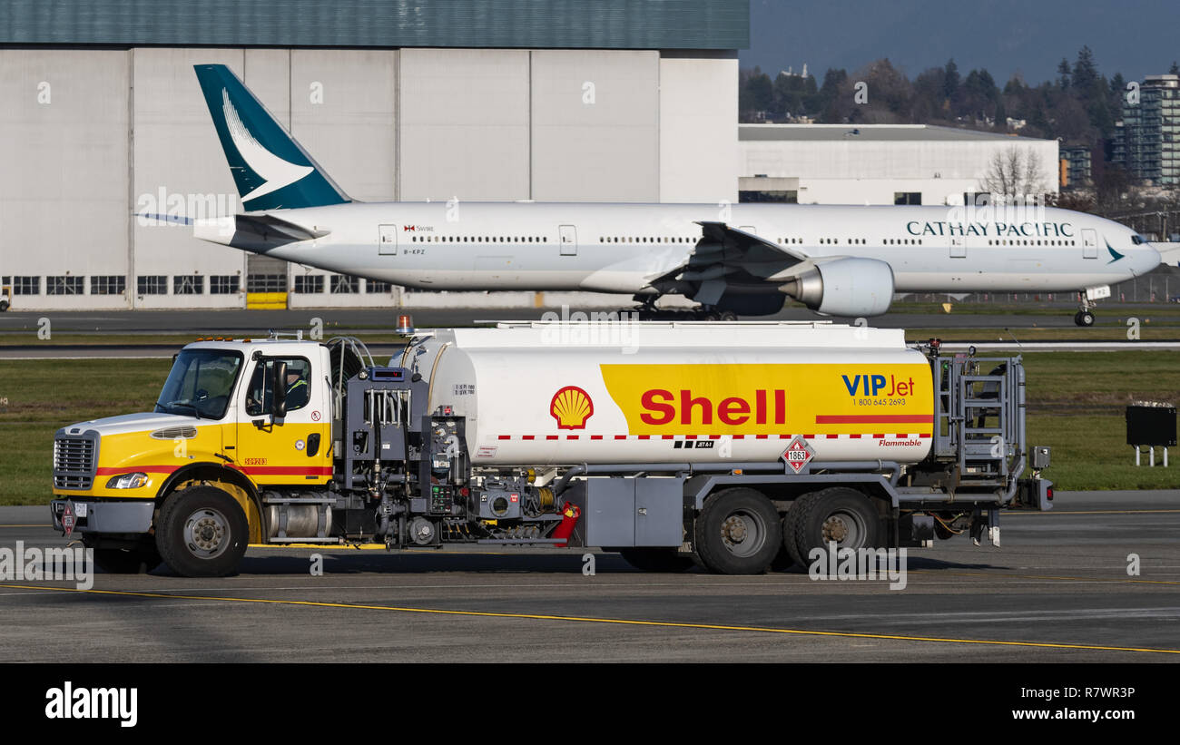 Richmond, British Columbia, Canada. 6th Dec, 2018. A Shell Aviation ...