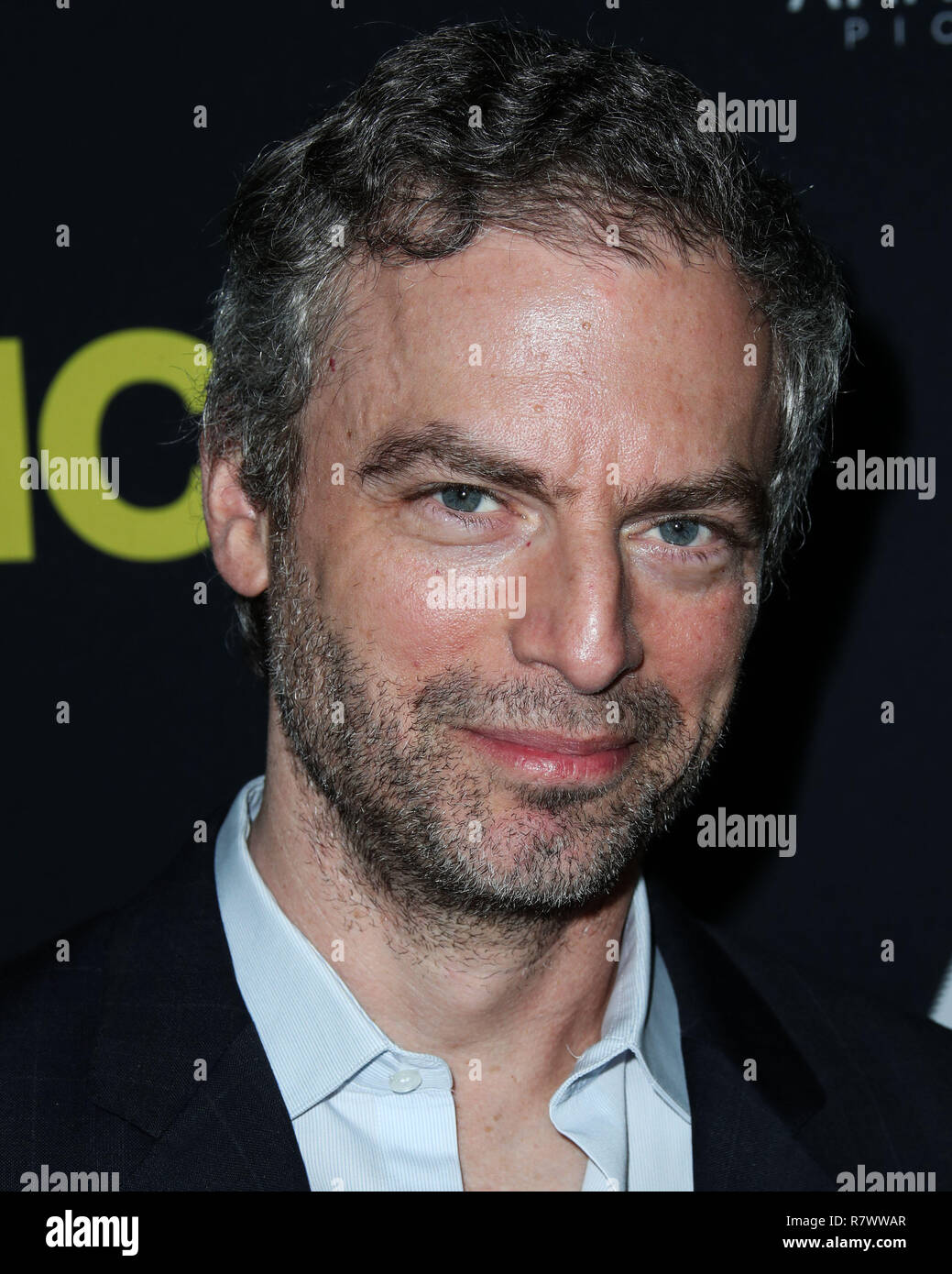 Beverly Hills, California, USA. 11th Dec 2018. Actor Justin Kirk ...