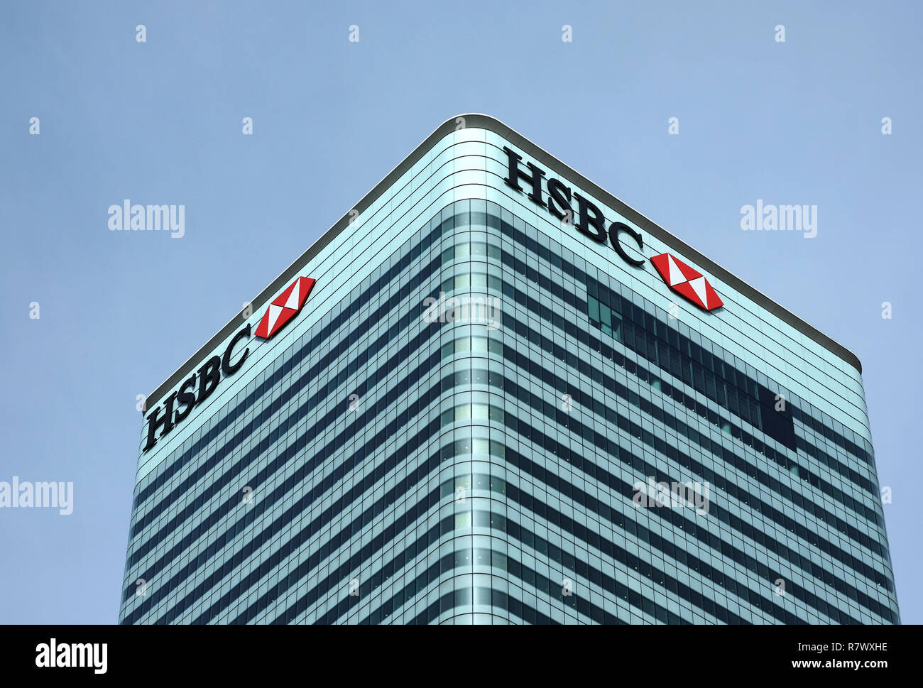 Hsbc holdings 2017 hi-res stock photography and images - Alamy