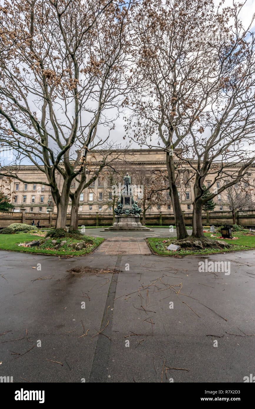 St Georges Hall and St Johns Gardens, Liverpool, UK Stock Photo - Alamy