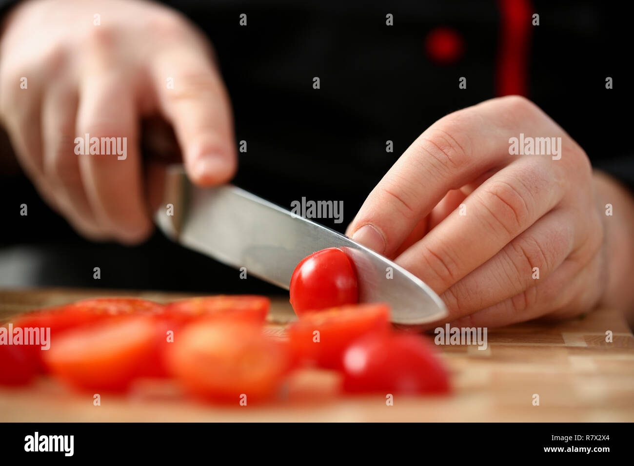 Knife vegetable cuts hi-res stock photography and images - Alamy