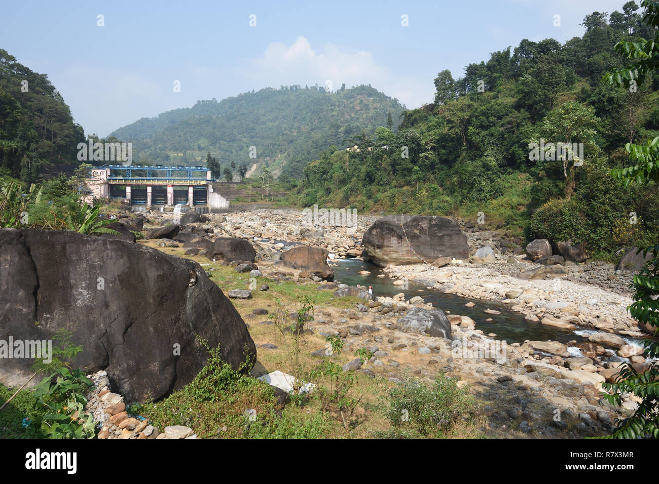 West bengal border hi-res stock photography and images - Alamy