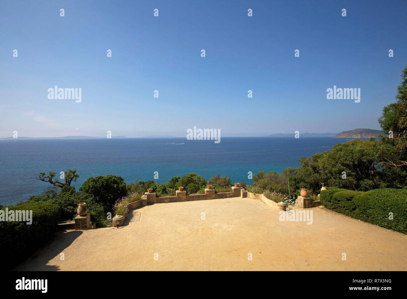 France, Var, Rayol Canadel sur Mer, domain of Rayol, garden presenting ...
