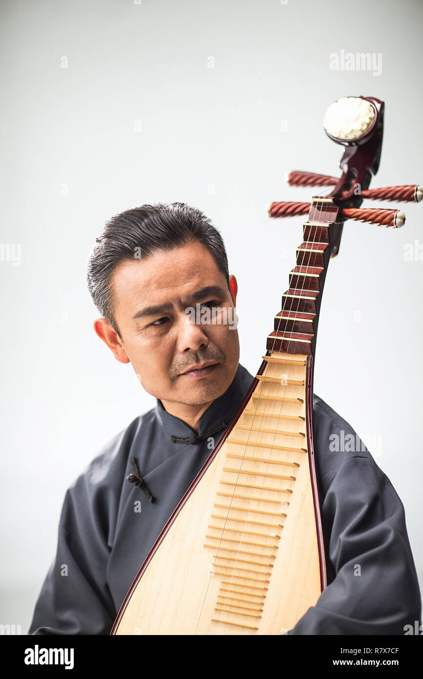 Pipa china chinese lute hi-res stock photography and images - Alamy