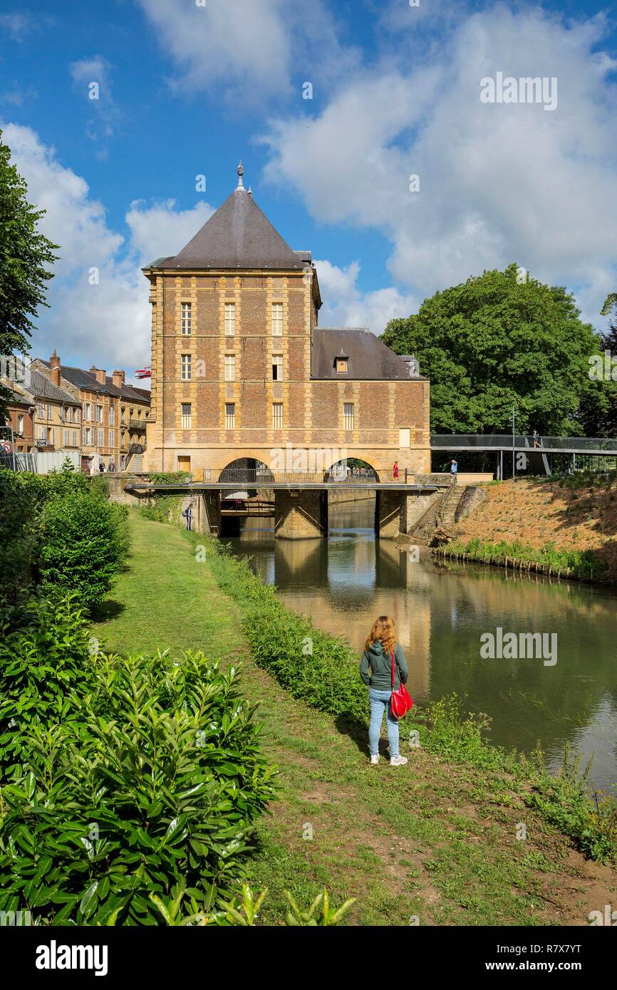 River meuse ardennes france hi-res stock photography and images - Alamy