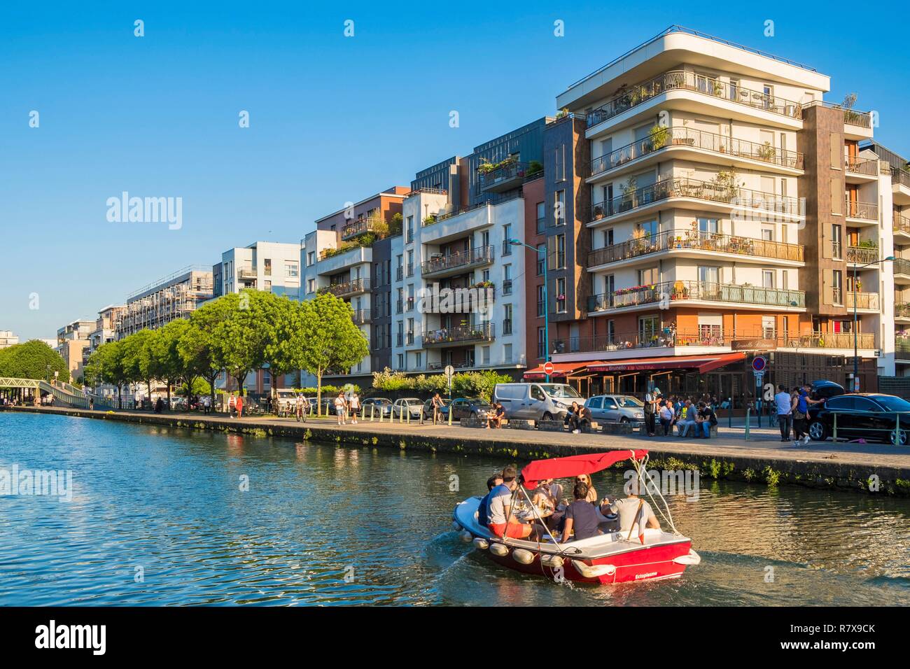 France, Seine Saint Denis, Pantin, the Ourcq Canal Stock Photo - Alamy